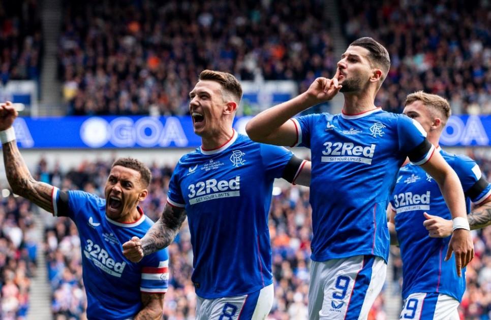 RIDVAN YILMAZ'IN ZOR GÜNLERİ - Rangers'ta Rıdvan Yılmaz'a Johan Cruyff ...