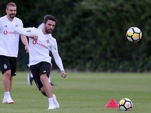 Ahmet Nur Çebi'den Gökhan, Caner ve Atiba açıklaması! - Futbol